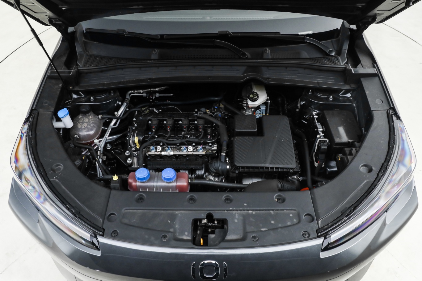 【长安启源Q05真香版 1.5L 125km 尊享型前舱整体图片-汽车图片大全】-易车