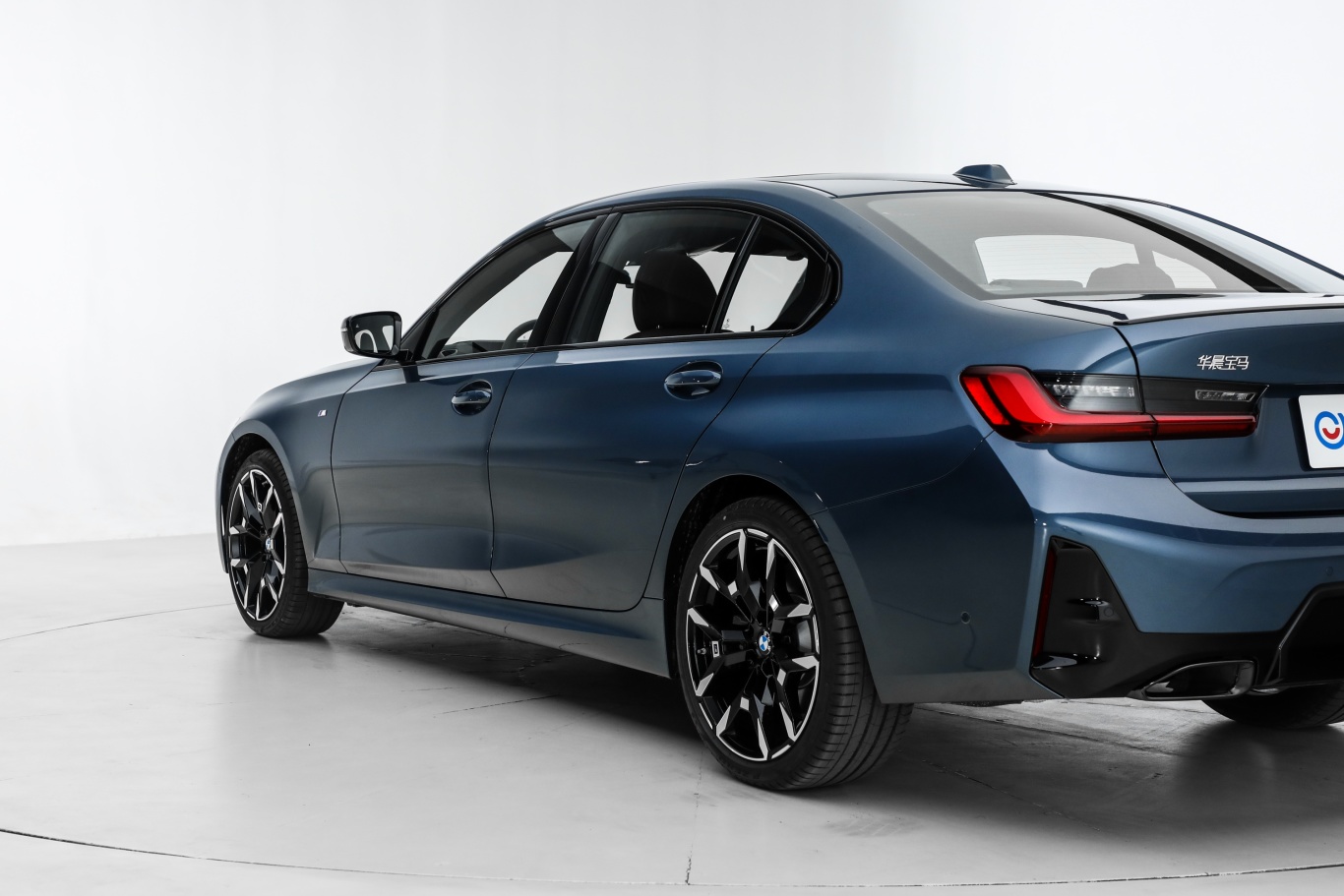 【宝马3系330Li 尊享型 M运动曜夜套装外观细节图片-汽车图片大全】-易车