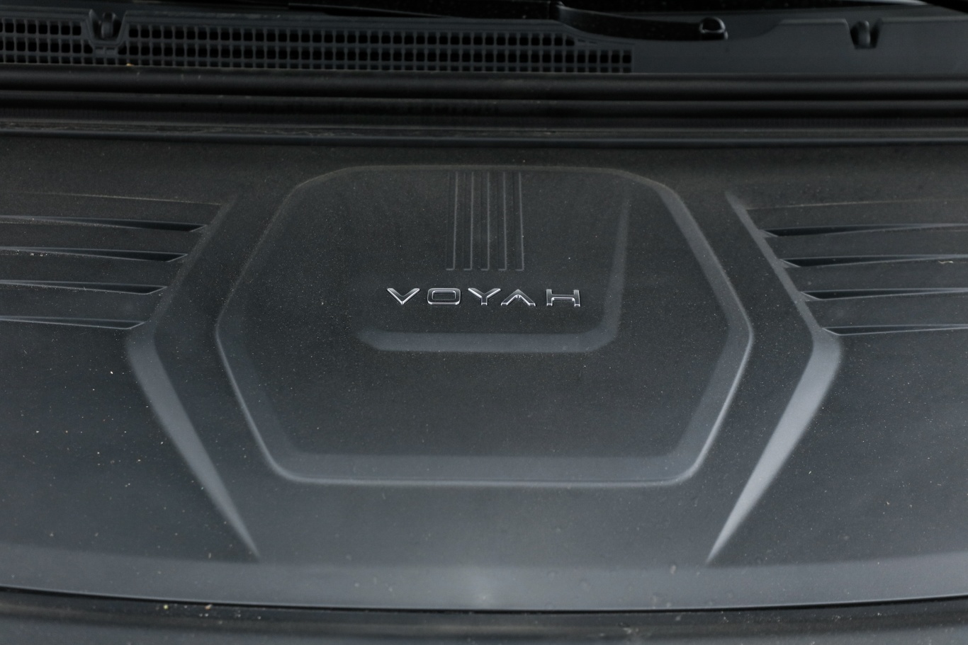 【岚图梦想家插电混动 1.5T 235km 四驱旗舰鲲鹏版发动机/电机特写图片-汽车图片大全】-易车