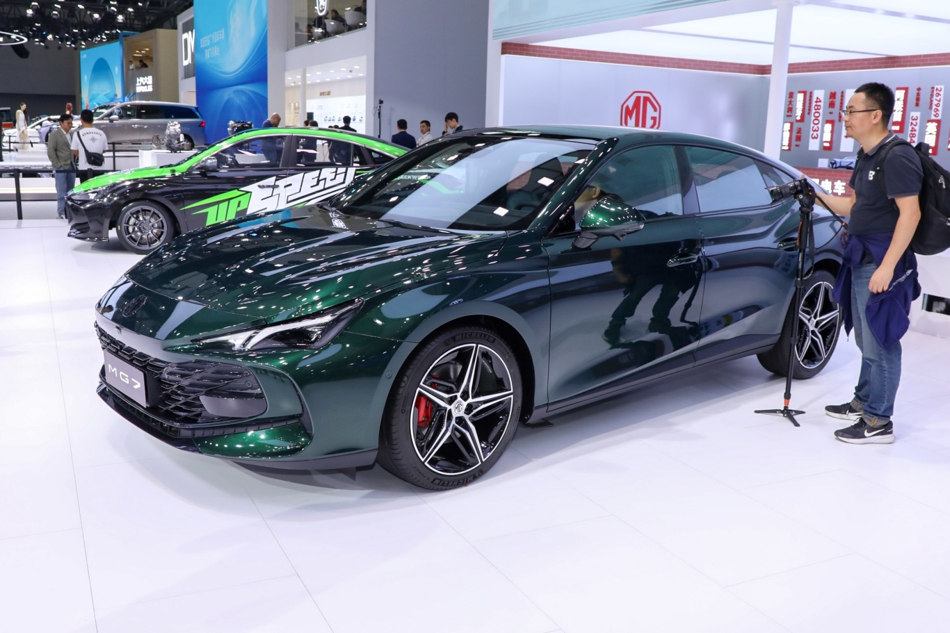 【MG72.0T 自动Trophy+超级智驾版图片-汽车图片大全】-易车