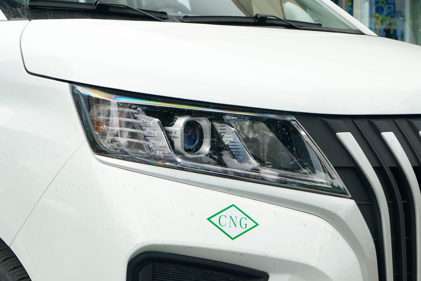 【锐胜王牌M72.0L 手动长轴中级营运舒适版 9座 CNG外观灯组图片-汽车图片大全】-易车