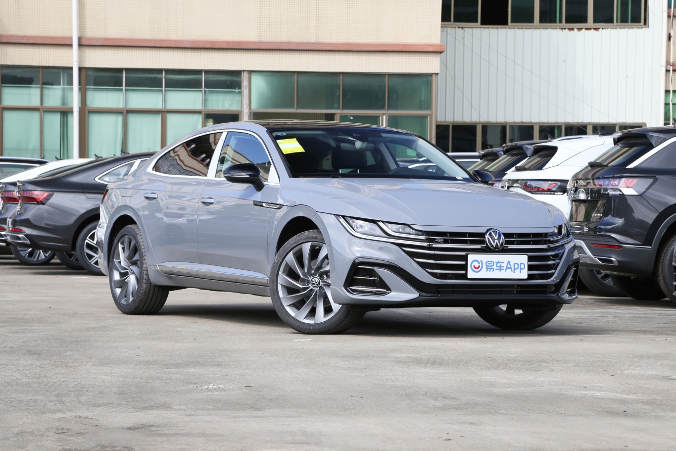 【一汽-大众CC众享款 380TSI 耀目版侧前45度车头向右水平图片-汽车图片大全】-易车