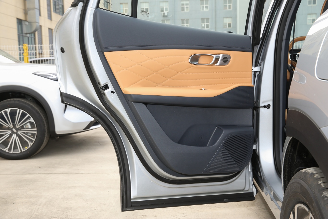 【银河星舰71.5L 120km 启航+版后排功能图片-汽车图片大全】-易车