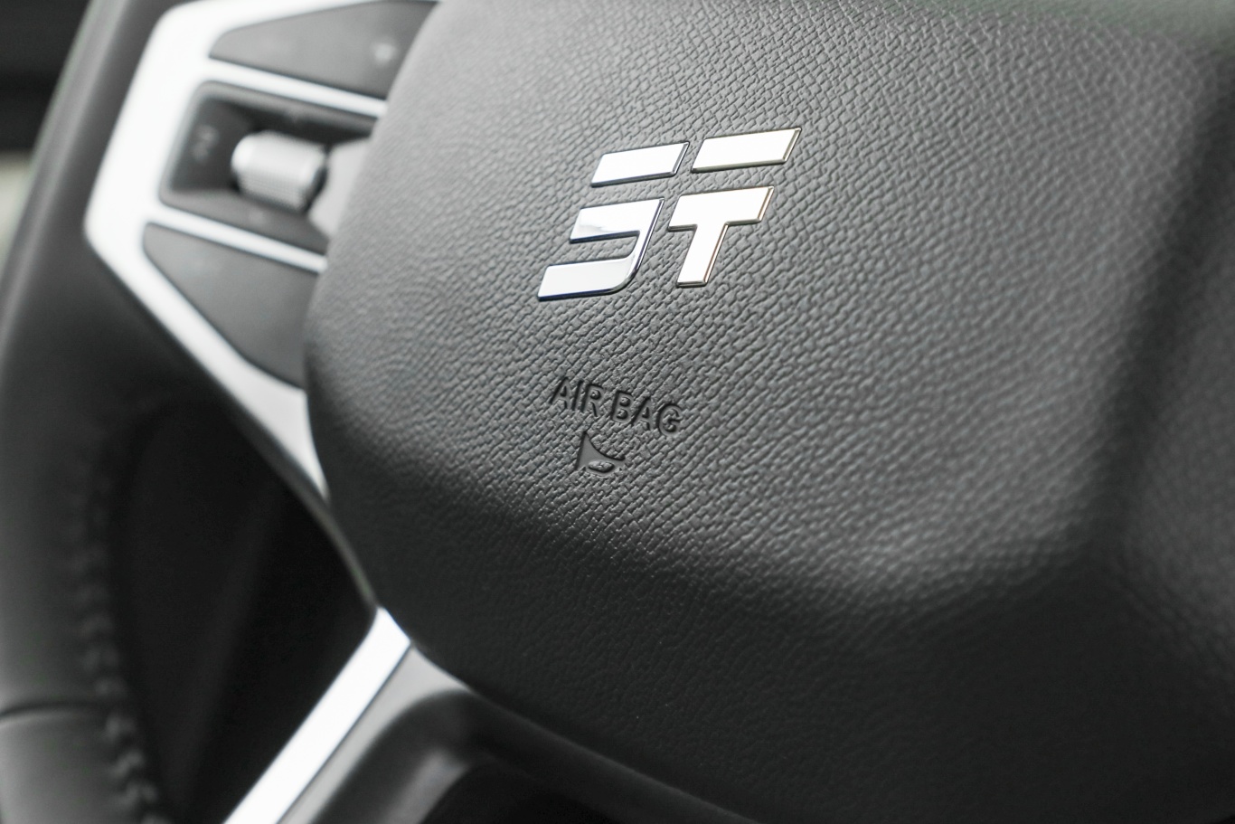 【山海T11.5T 150km 前驱向湖版主驾安全气囊图片-汽车图片大全】-易车