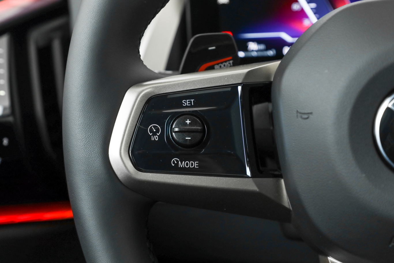 【宝马X3xDrive30L 尊享型 M运动套装左侧方向盘功能按键图片-汽车图片大全】-易车