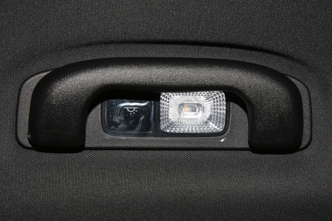 【MG72.0T 405 自动尊享版后排功能图片-汽车图片大全】-易车