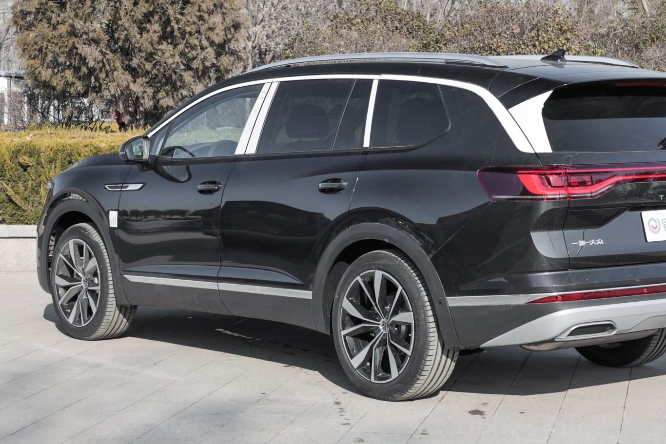 【揽境众享款 530TSI 四驱旗舰胜境版Pro 6座外观细节图片-汽车图片大全】-易车