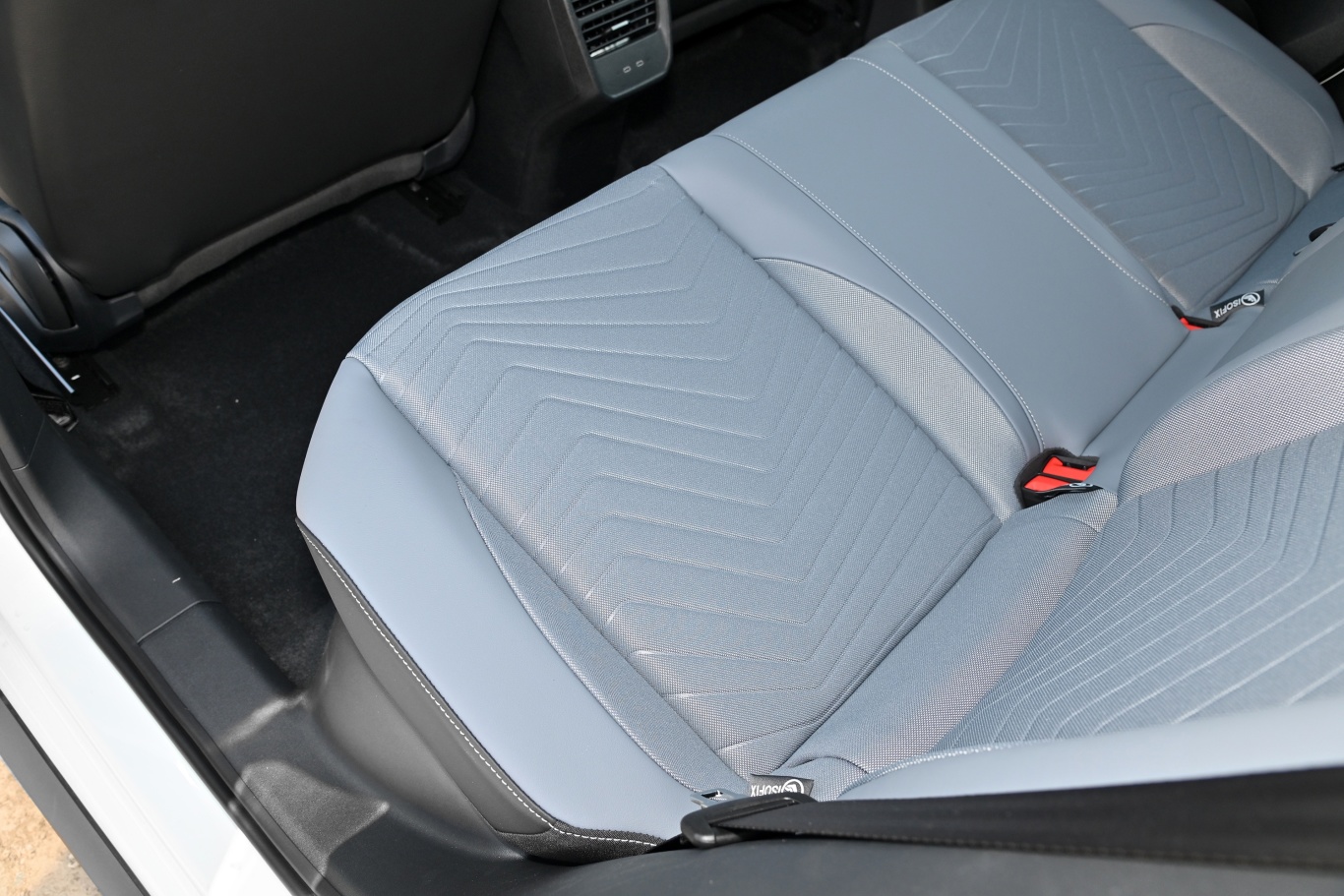 【大众ID.3聪明款 451km 纯净智享版后排空间图片-汽车图片大全】-易车