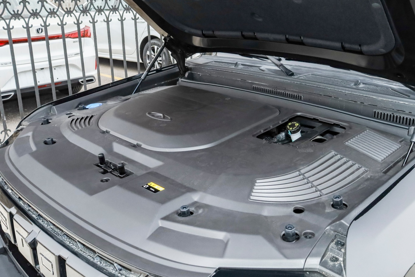 【捷途旅行者2.0T 自动四驱20万纪念版 5座动力底盘图片-汽车图片大全】-易车