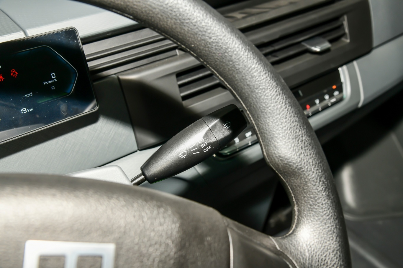 【远程星享V星享V7E 355km 超值版 国轩高科 51.456kWh主驾驶位图片-汽车图片大全】-易车