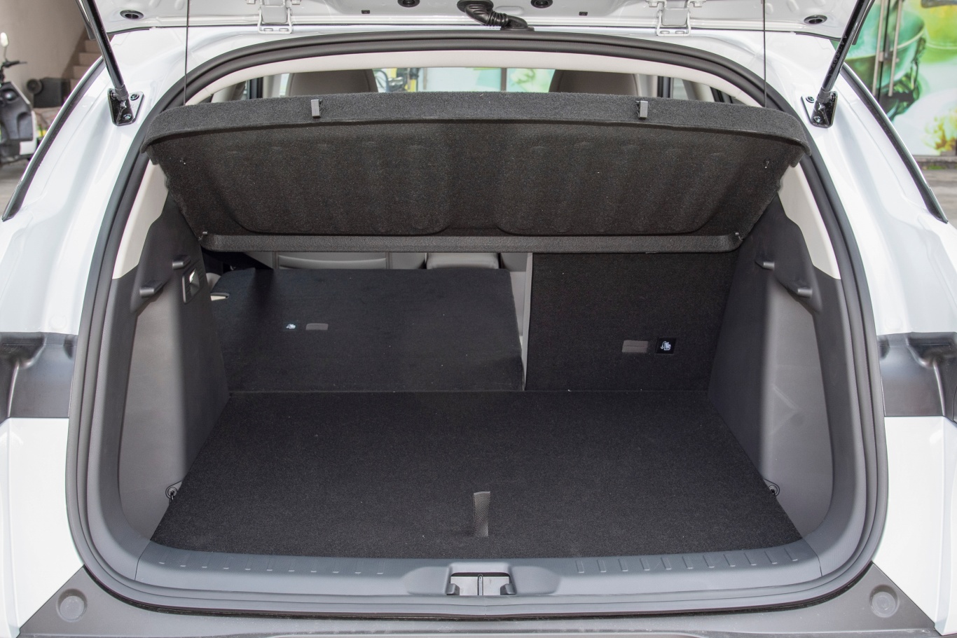 【元PLUS智驾版 510km 领先型后备厢图片-汽车图片大全】-易车