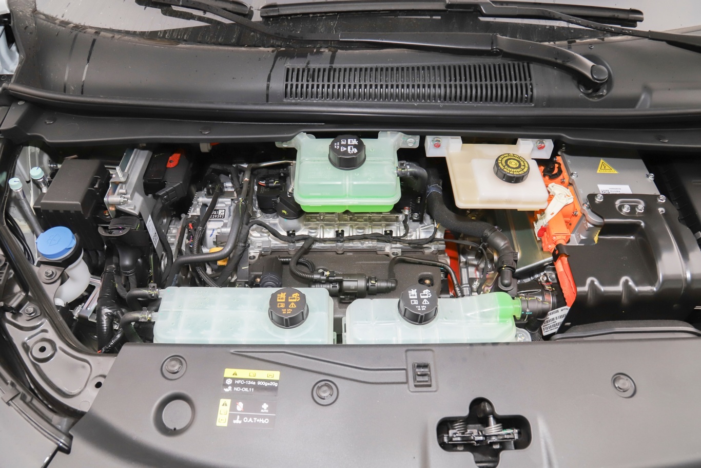 【传祺E8新能源2.0L 150km PRO+发动机/电机特写图片-汽车图片大全】-易车