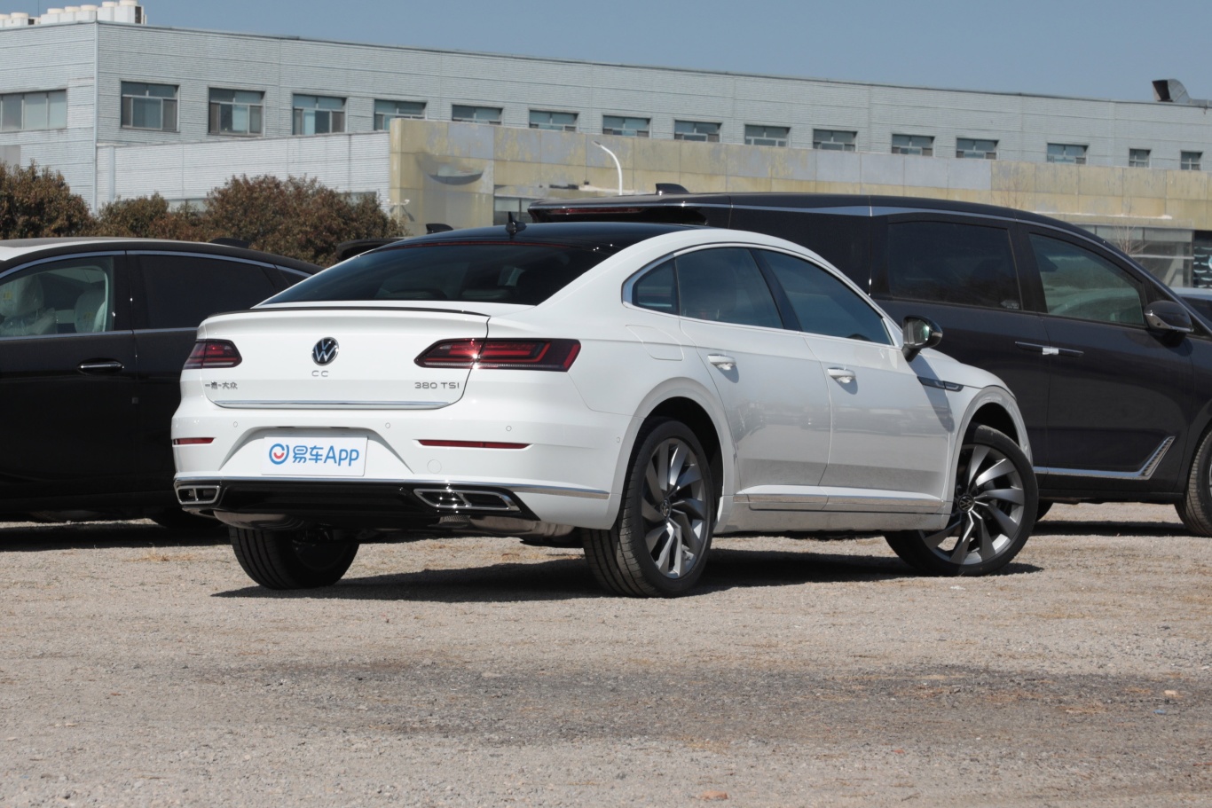 【一汽-大众CC众享款 380TSI 夺目版侧后45度车头向右水平图片-汽车图片大全】-易车