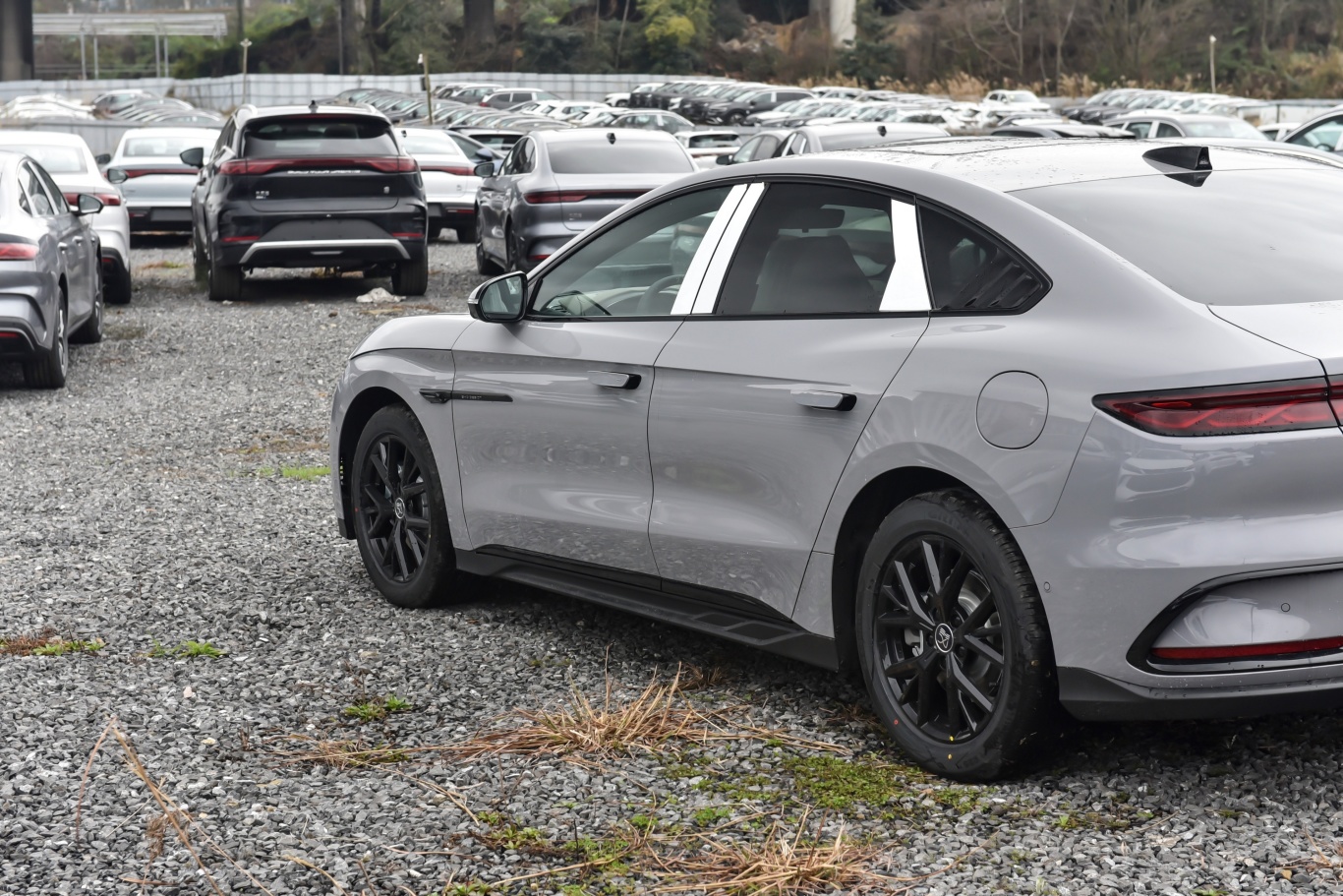 【汉DM-i 智驾版 1.5T 125km 舒适型外观细节图片-汽车图片大全】-易车