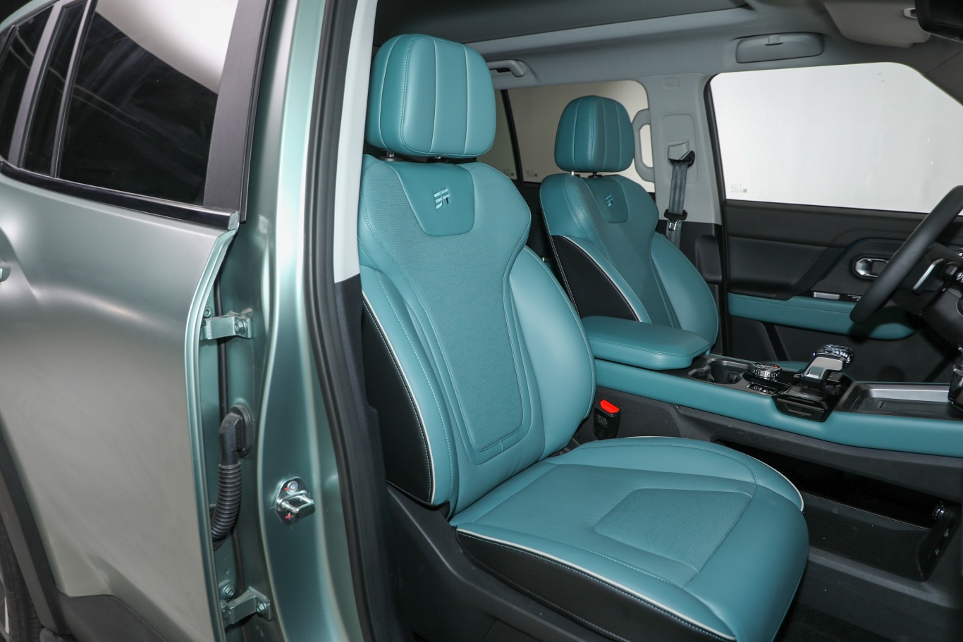 【捷途自由者2.0T 自动四驱征服副驾驶座椅图片-汽车图片大全】-易车