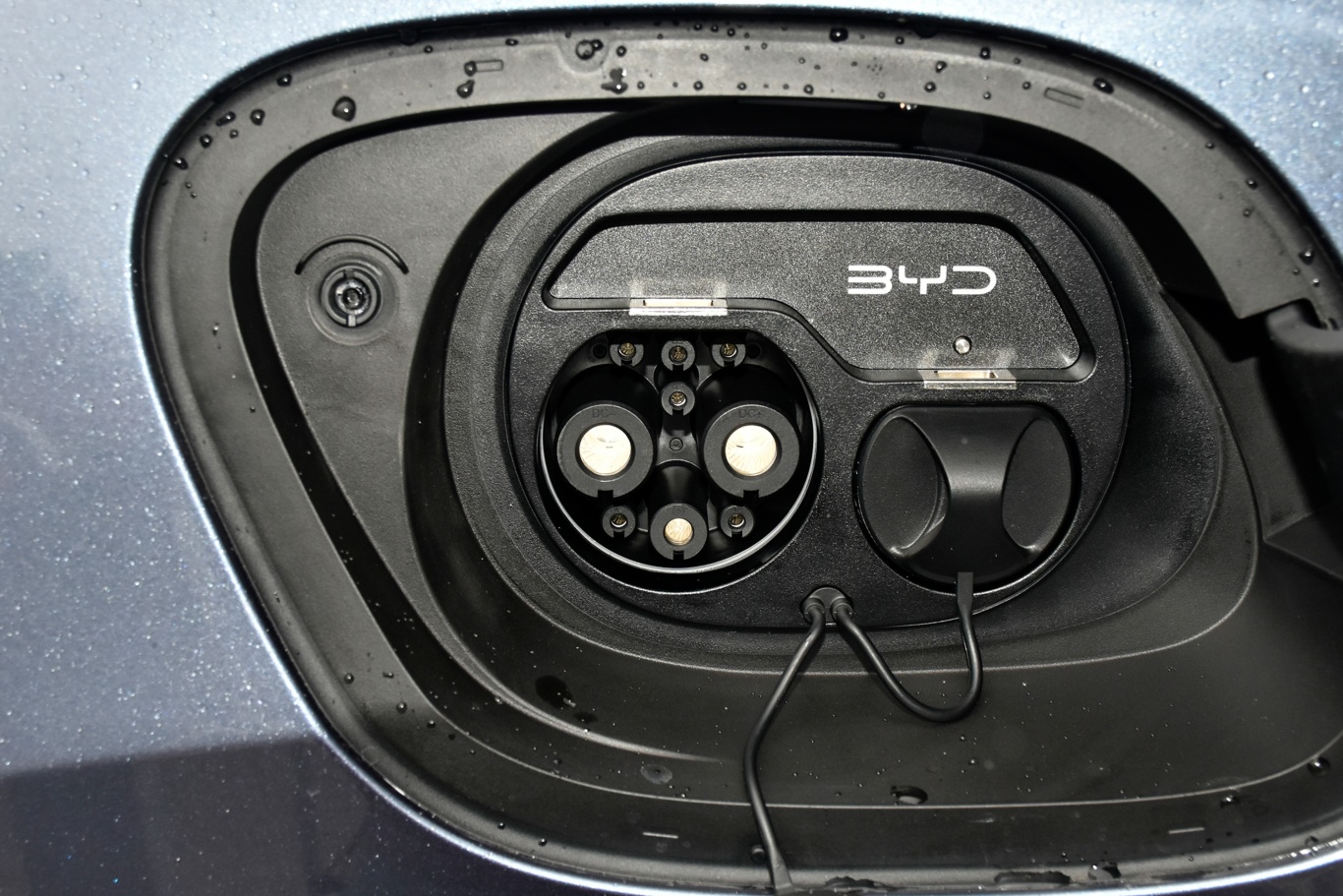 【海狮07EV智驾版 550km 后驱智航版快充充电口图片-汽车图片大全】-易车