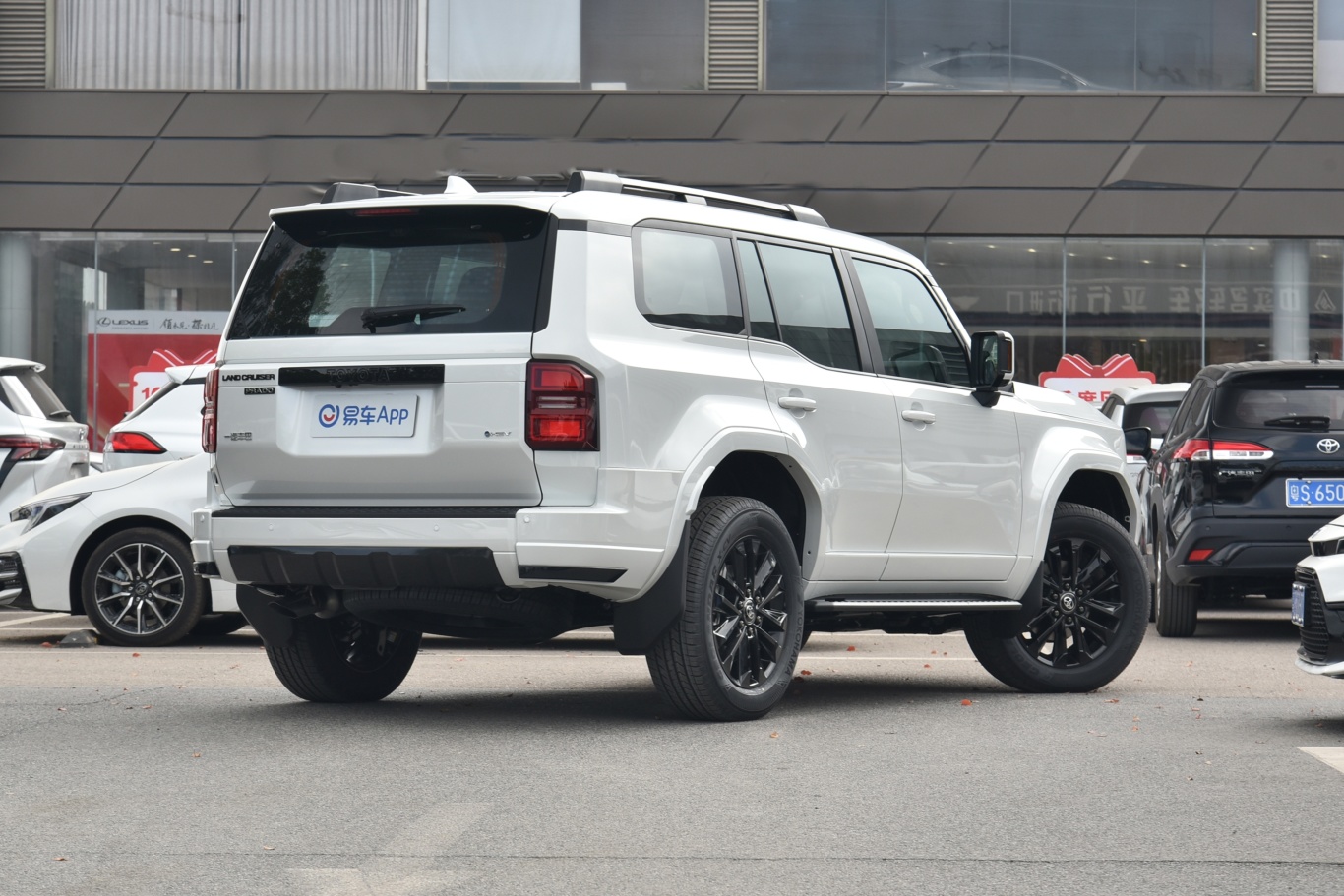 【普拉多双擎 2.4T 旗舰VX版 5座侧后45度车头向右水平图片-汽车图片大全】-易车