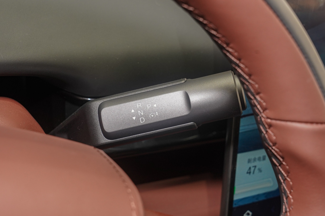 【昊铂HL纯电版 750km 后驱Max激光雷达版 6座主驾驶位图片-汽车图片大全】-易车