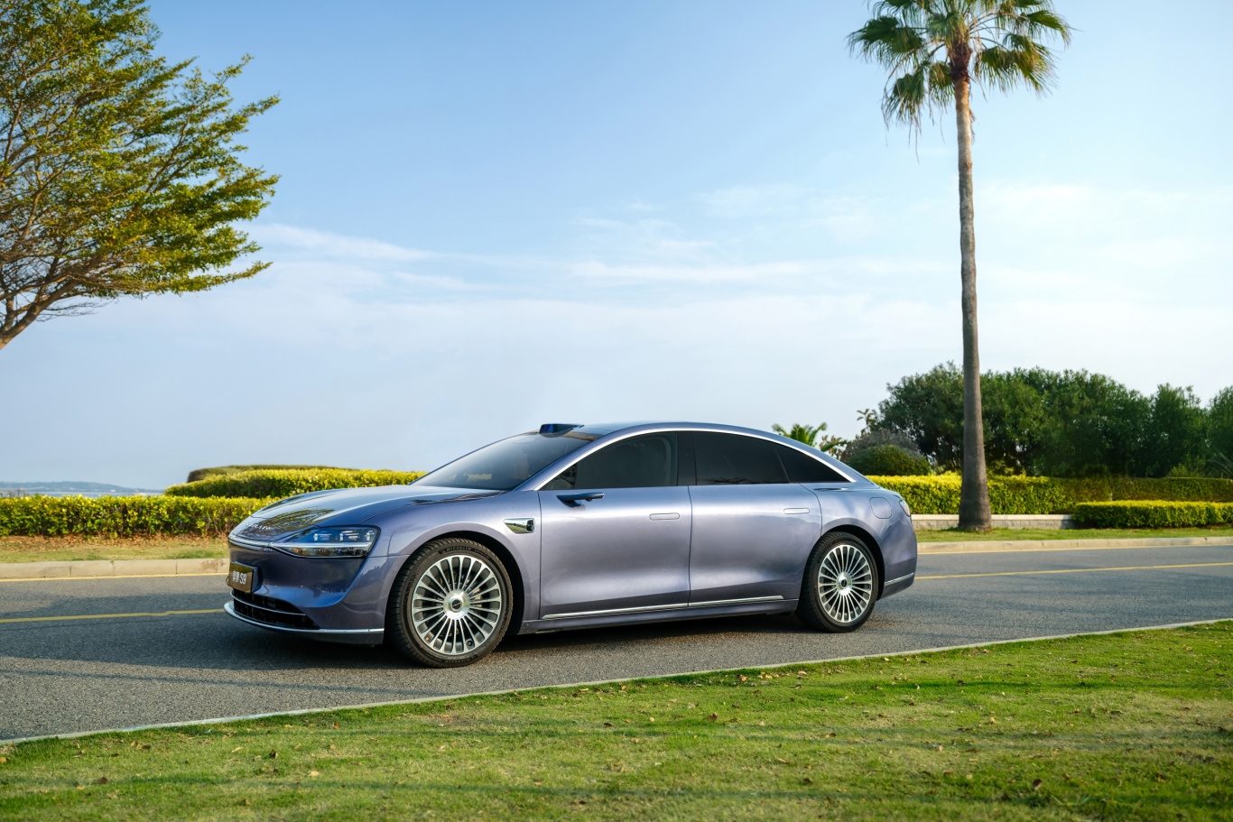 【享界S9增程版 256km 后驱Max图片-汽车图片大全】-易车