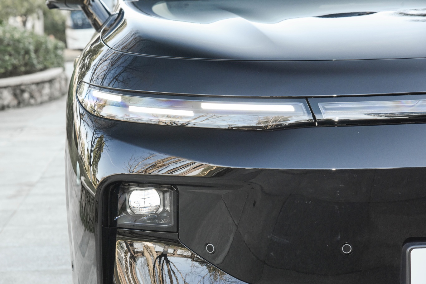 【零跑B10600km 激光雷达版外观灯组图片-汽车图片大全】-易车