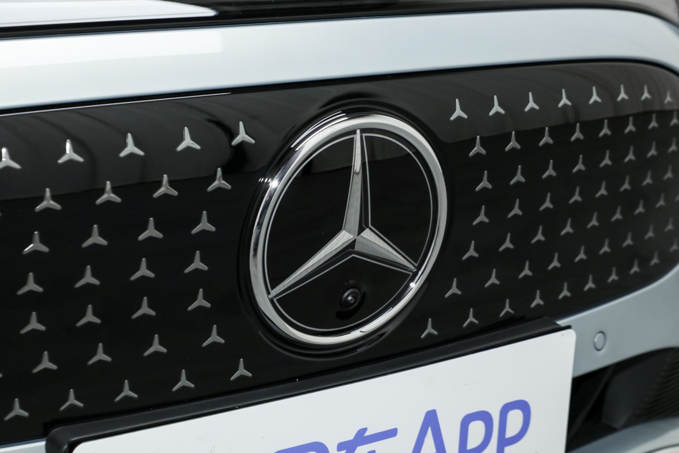 【奔驰CLA新能源CLA 300 L 超长续航领智版外观细节图片-汽车图片大全】-易车