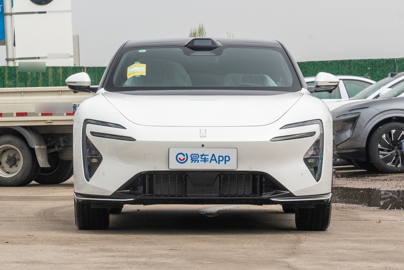 【阿维塔06纯电版 650km 后驱Max正前水平图片-汽车图片大全】-易车