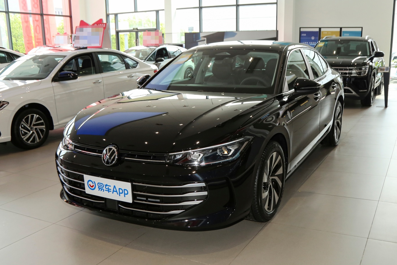 【帕萨特Pro 300TSI 龙耀版侧前45度车头向左水平图片-汽车图片大全】-易车