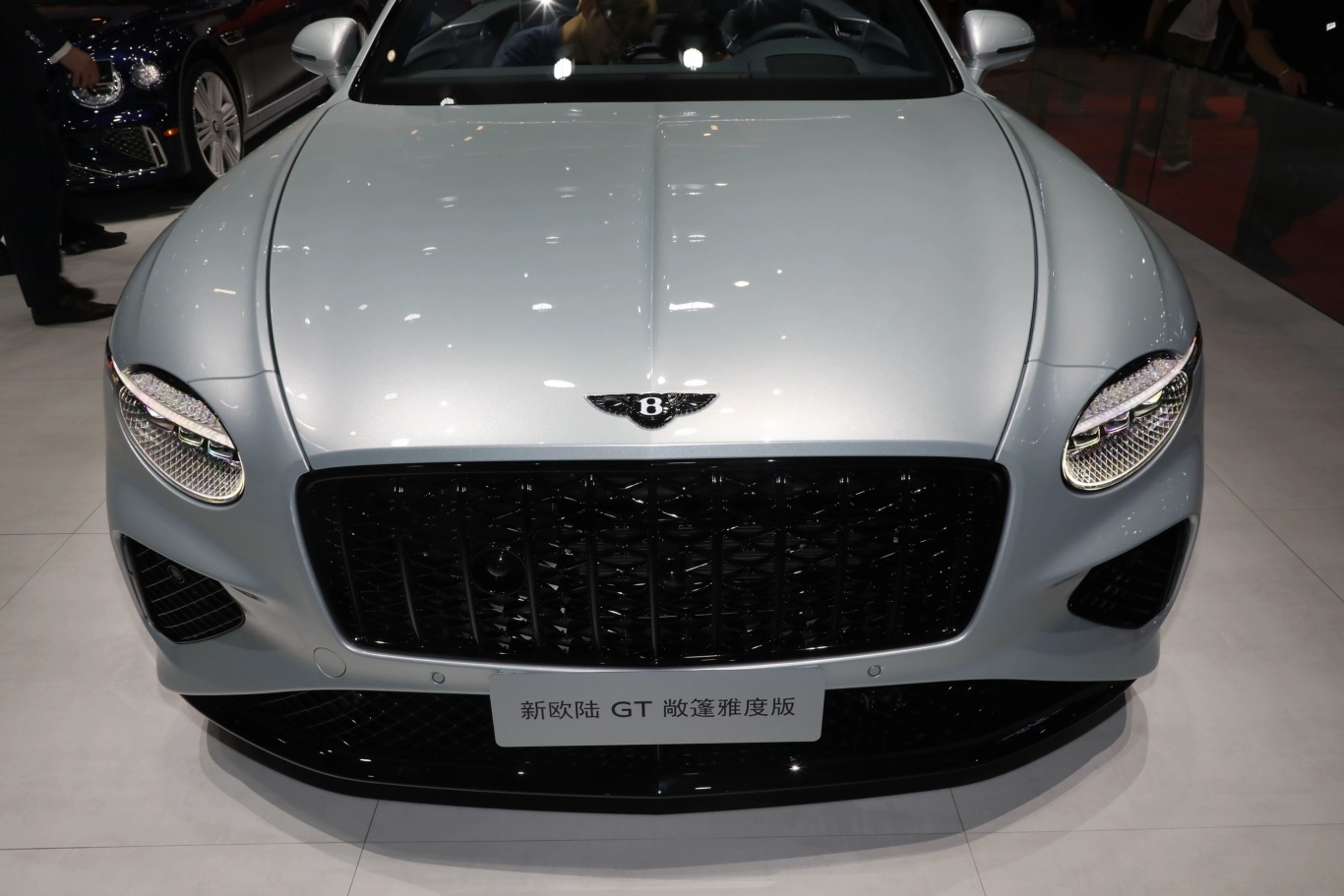 【欧陆4.0T GT V8 敞篷雅度版外观图片-汽车图片大全】-易车
