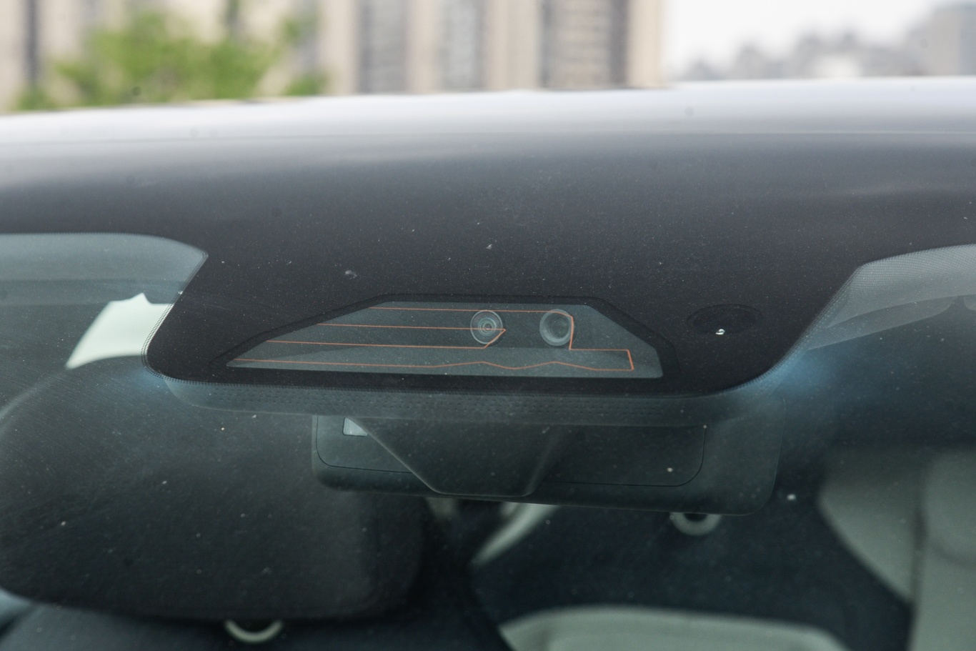 【阿维塔06纯电版 650km 后驱Pro外观细节图片-汽车图片大全】-易车