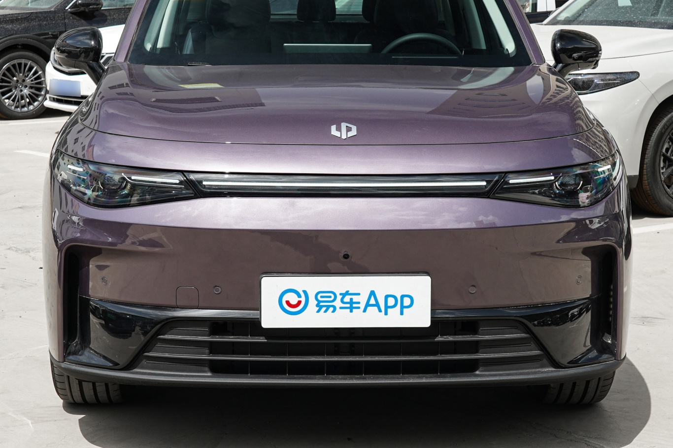 【零跑C10纯电版 605km 605悦享版外观细节图片-汽车图片大全】-易车