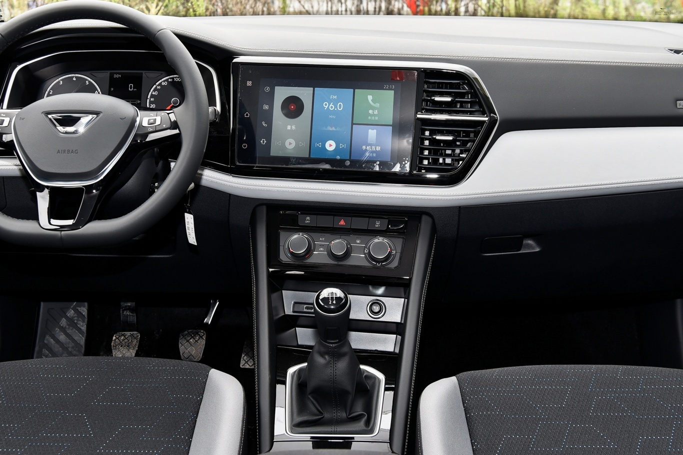 【捷达VS5280TSI 手动好运Plus版中控台整体图片-汽车图片大全】-易车