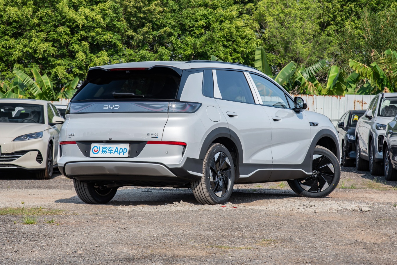 【海狮05EV520km 旗舰智航版侧后45度车头向右水平图片-汽车图片大全】-易车