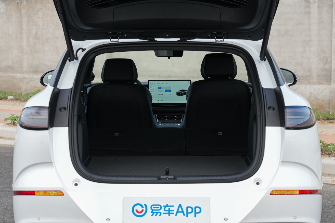 【海狮06EV 605km 领航Pro版两排全部放倒图片-汽车图片大全】-易车