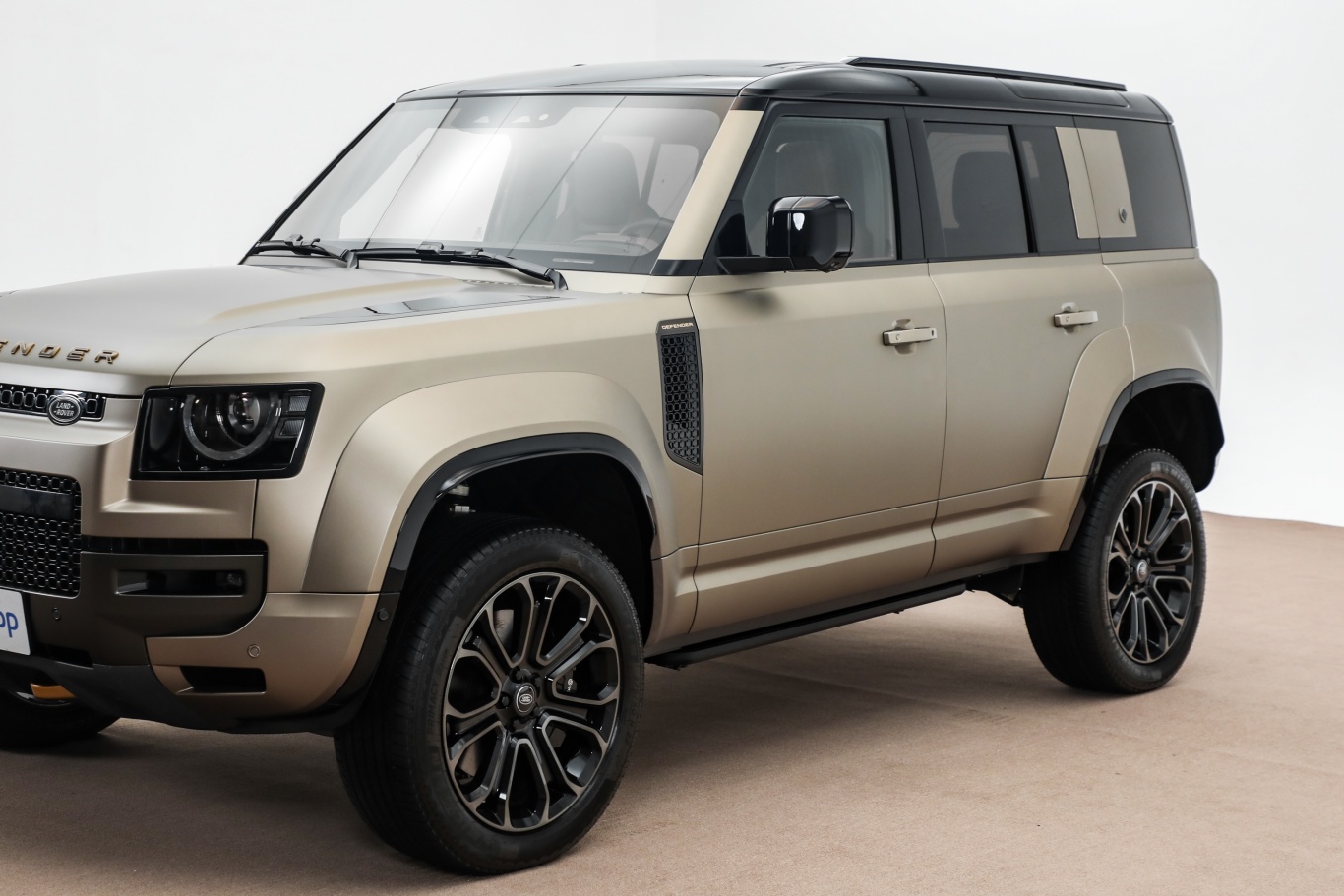 【卫士110 4.4T V8 OCTA外观细节图片-汽车图片大全】-易车