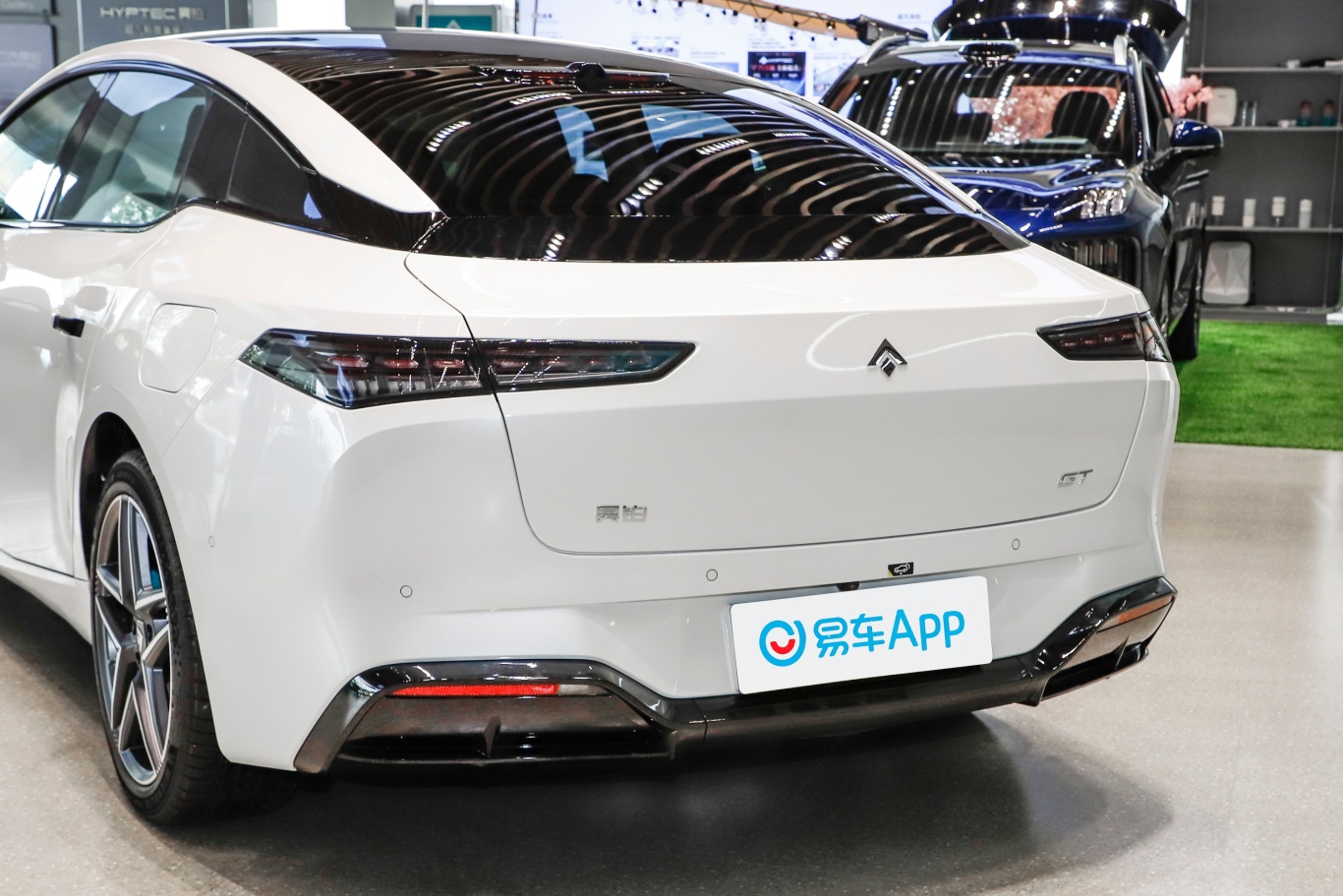 【昊铂GT710km 710 Max版车尾特写图片-汽车图片大全】-易车