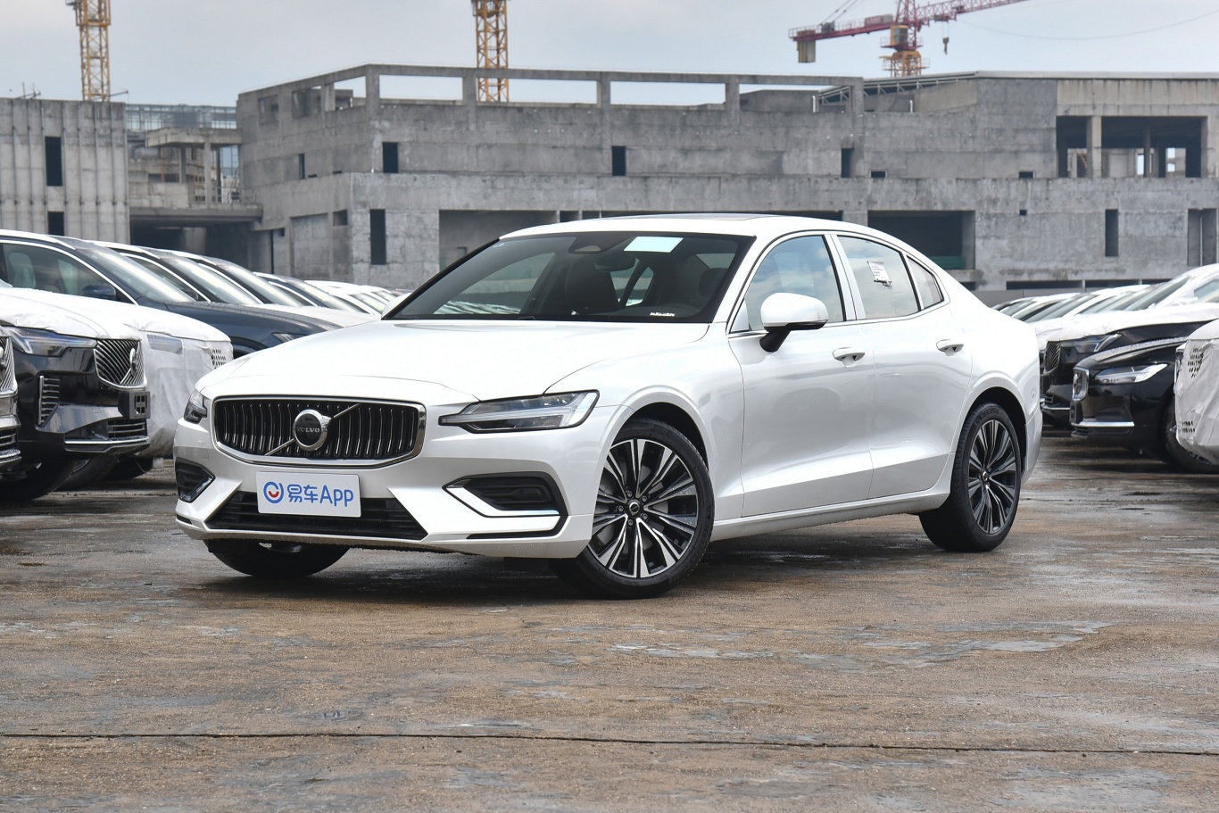 【沃尔沃S60B4 智远豪华版侧前45度车头向左水平图片-汽车图片大全】-易车